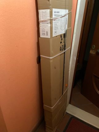 Box doccia ancora impacchettato