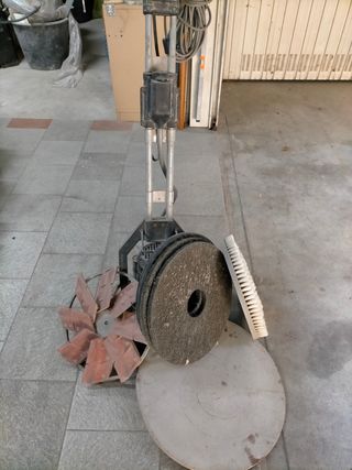 Levigatrice per massetto sabbia e