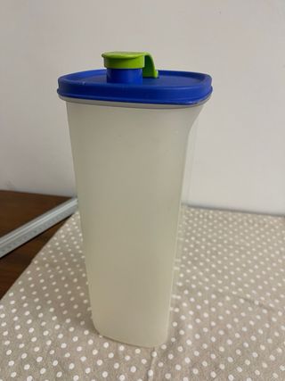 tupperware contenitore con tappo