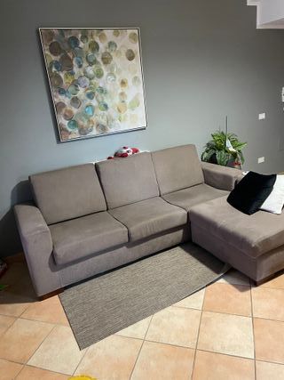 Divano tre posti con sceslong