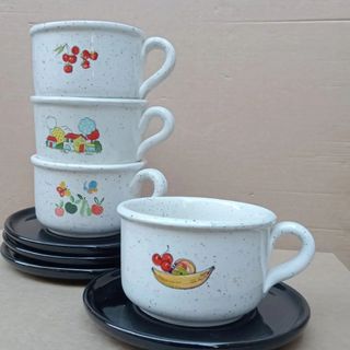 Tazze (4) grandi con piatto da colazione