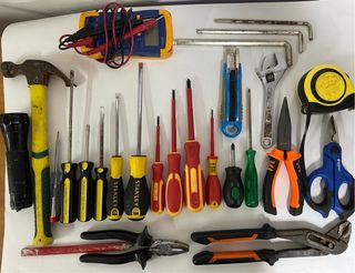 SET UTENSILI DA LAVORO