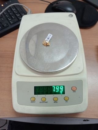 Bilancia elettronica centesimale