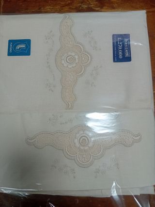 Lenzuola matrimoniale con 2 federe