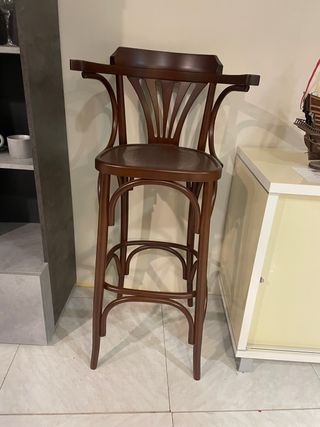 sgabello bistro in legno curvato