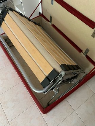pouf letto