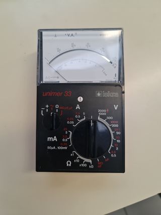 Multimetro analogico