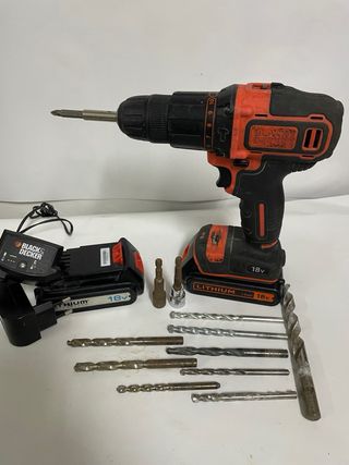 Trapano Avvitatore Black+Decker 18V