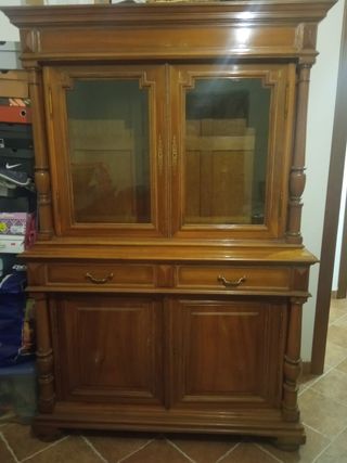 Credenza