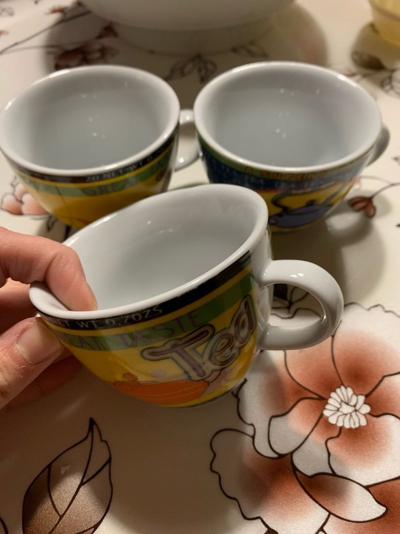 Stock Tazze e Bicchieri Foto-7