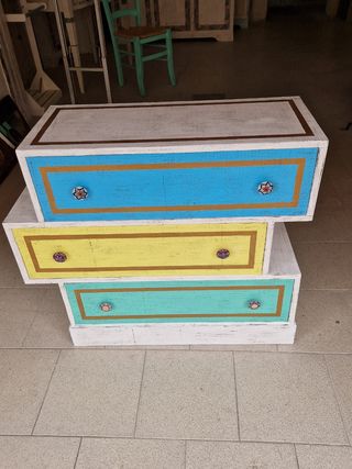 Cassettiera sfalsata