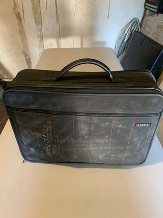 borsa con attrezzi da lavoro