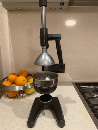 Spremiagrumi a pressa