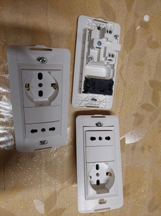 BTICINO ONDA bianco 4 posti