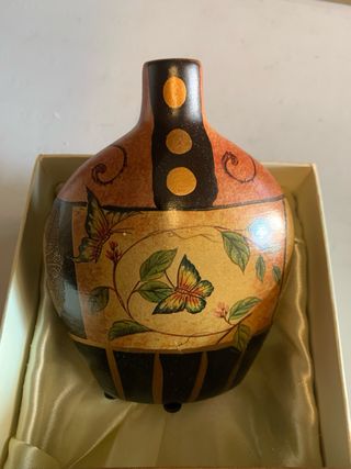 porta prufumo decorato