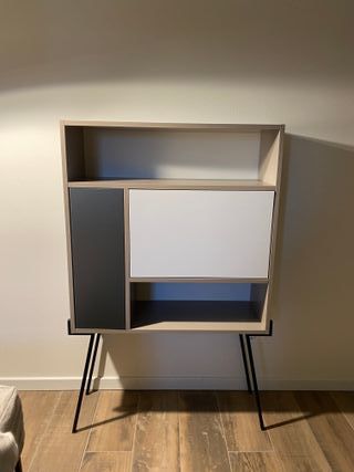 Mobile 1 Anta 3 Ripiani 85,5x29,5x135 cm