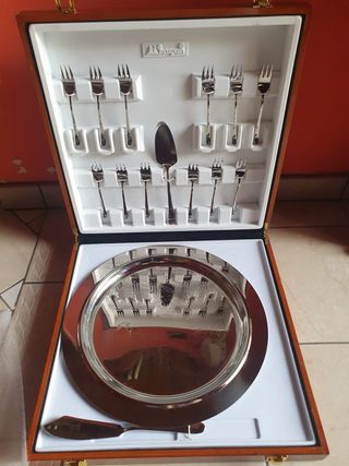 set valigetta posate piatto forchette