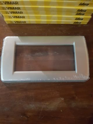 N.10 placche vimar idea .