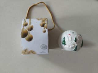 Palla di natale da tavolo. Ilary Queen