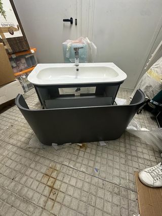 Lavabo sospeso con cassettiera +colonna