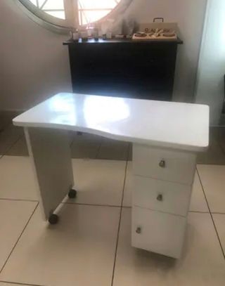 Tavolo manicure Melcap