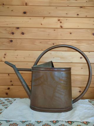 Innaffiatore di rame