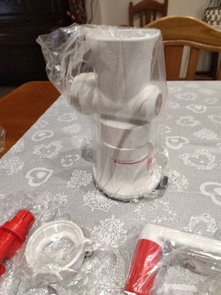 Tritacarne Tupperware molto comodo