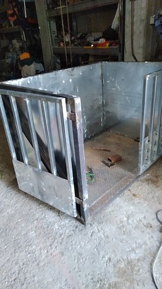 cesta per trattore