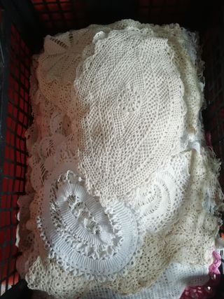 Centrini fatti a mano per bombiboniere o abiti