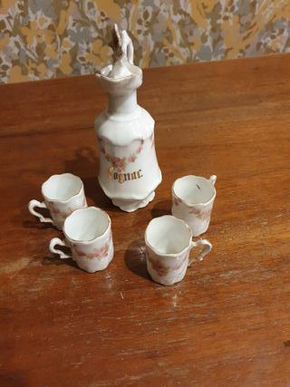 Servizio bicchierini da cognac antico in ceramica