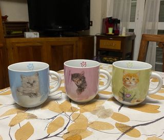 Tazze con gattini