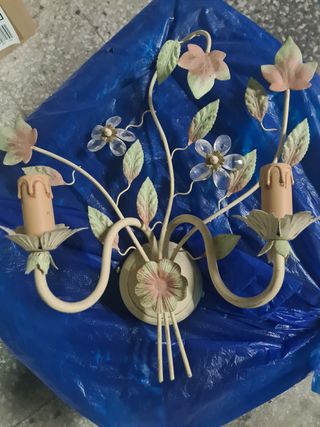 Lampadario da muro con doppia lampadina