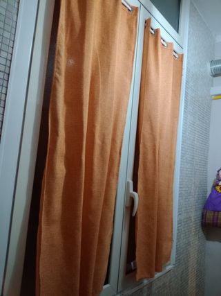 Tende e portierini arancio
