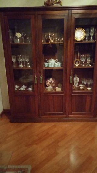 Vetrina stile classico come nuova