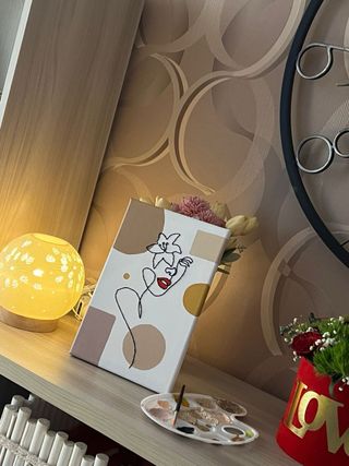 tela dipinta e cucita a mano