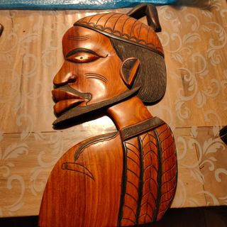 Statue decorazioni muro