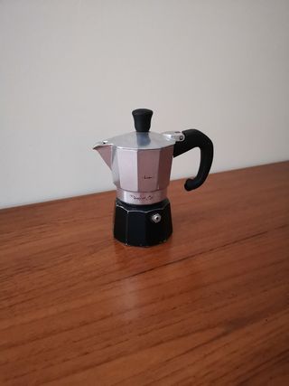 Caffettiera nera ☕