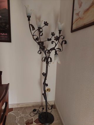 Lampada e lampadario ferro battuto