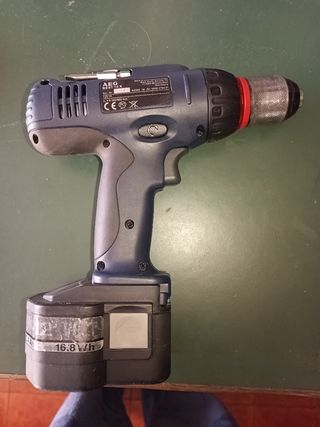 Avvitatore aeg a batteria
