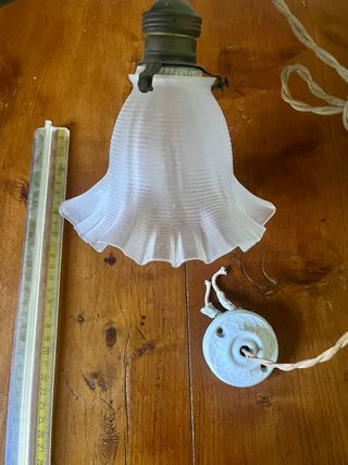 Tulipano in opalino da soffitto vintage