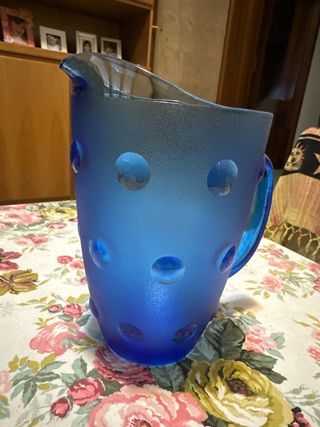 caraffa in vetro blu