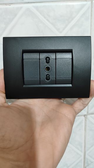 Presa Compatibile BTicino Living complet