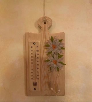 vendo termometro in legno