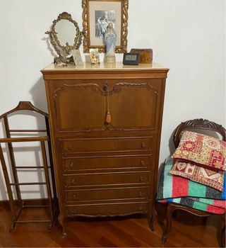 cassettiera vintage con piano in marmo