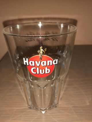 Bicchieri( 12 bicchieri in plastica)