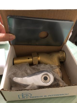 Flussometro per WC ad incasso