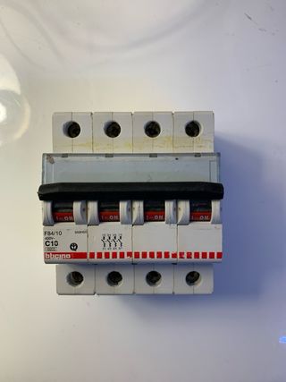 Bticino interruttore magnetotermico