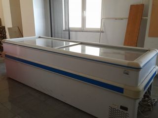 Congelatore uso commerciale