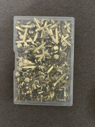 fermacampioni di verie misure