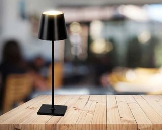 Lampada da tavolo